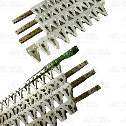 John Deere KNIFE ASSY - SEGMENTED - 30FT (9Mtr) 19AP014456 for your ...